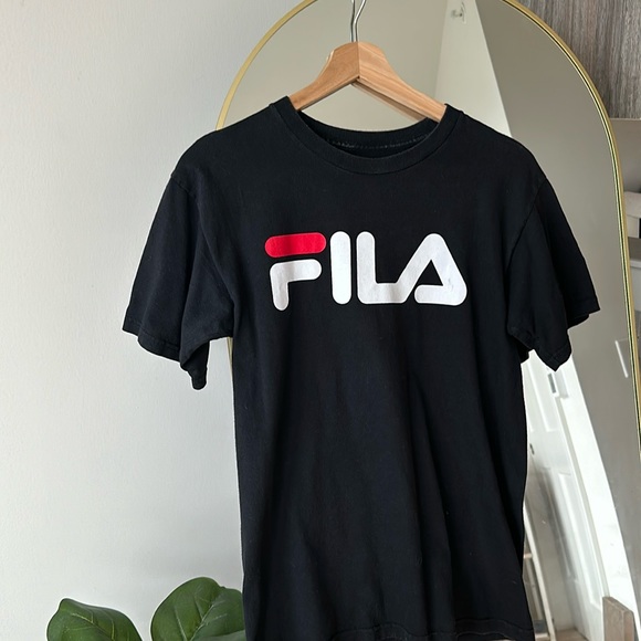Fila | Shirts | Mens Tshirt | Poshmark